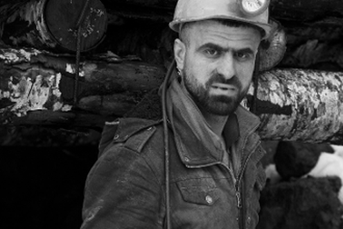 Al fianco di Elton Debreshi, candidato al Parlamento in Albania ...