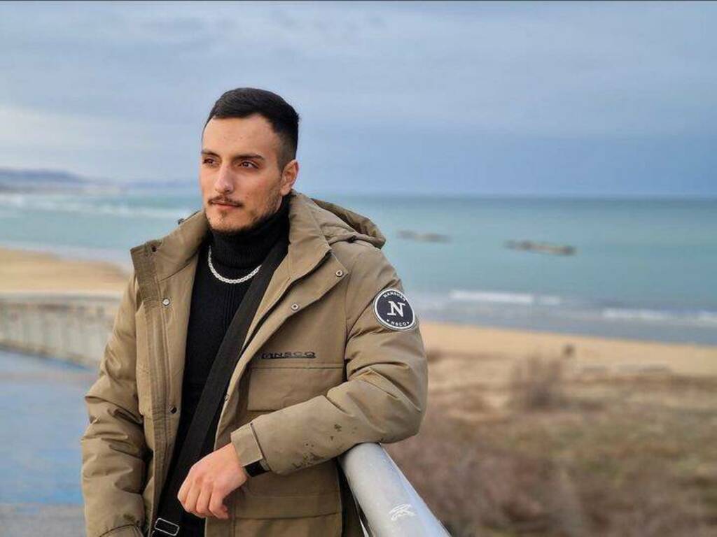 Cordoglio per lo studente Hadi Zaiter, ucciso in Libano - Contropiano