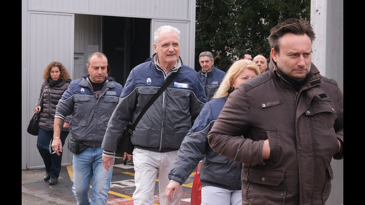 Lavoratori italiani tristi e stressati, ma manca ancora la rabbia ...