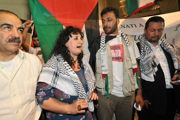 Solidarietà a Angela Lano, grande combattente per i diritti umani ...